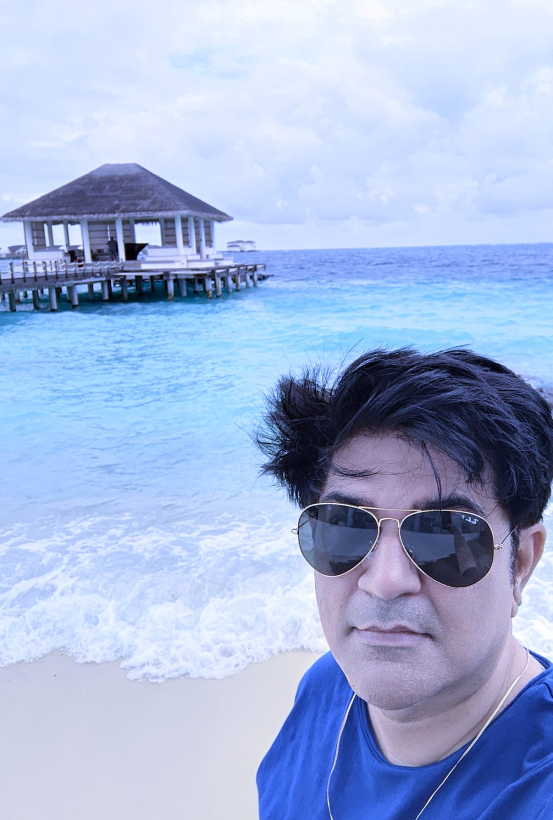 Rishi Tandon | Read profile, photos and biography of Rishi Tandan