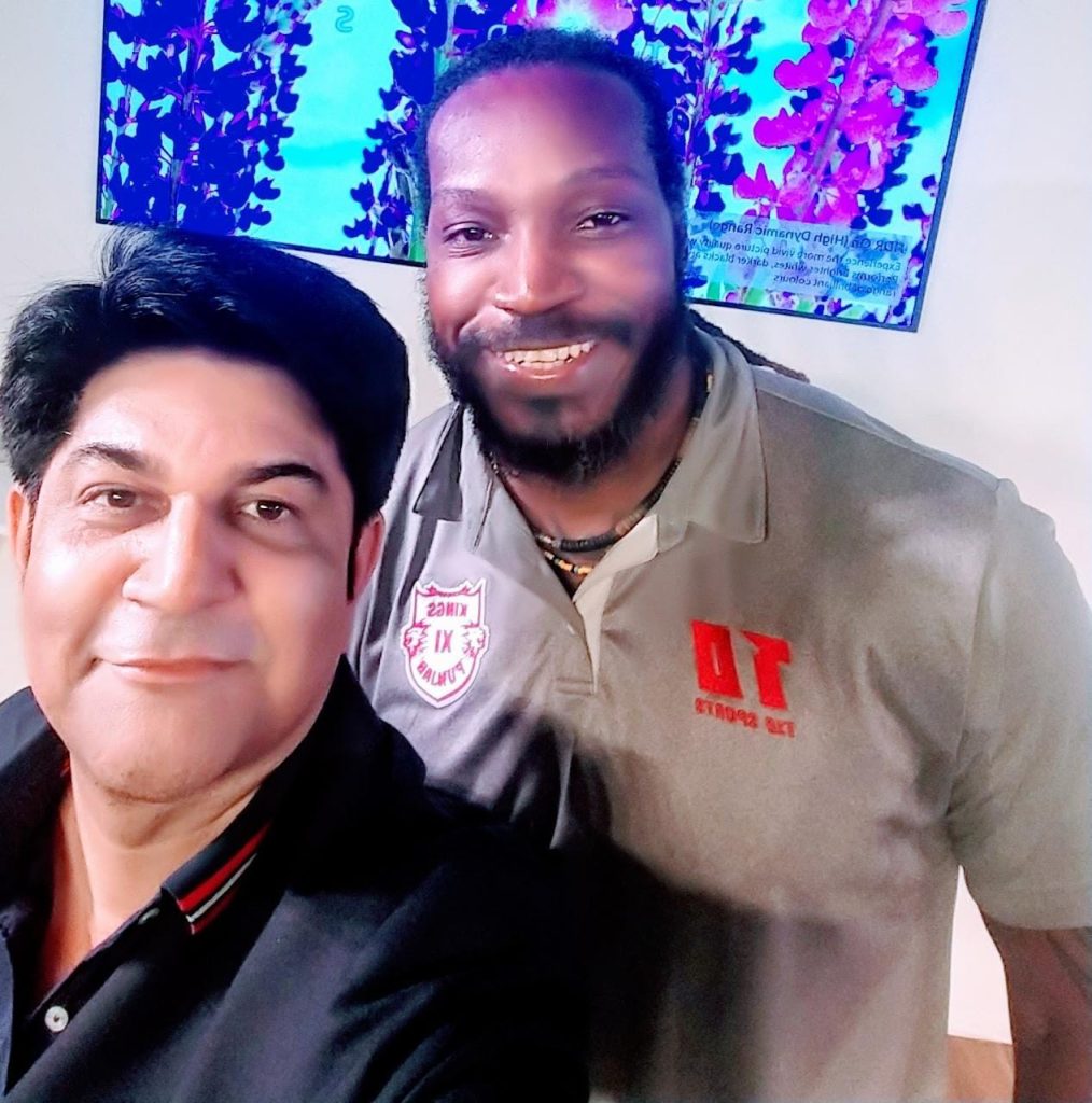 Rishi Tandon | Read profile, photos and biography of Rishi Tandan